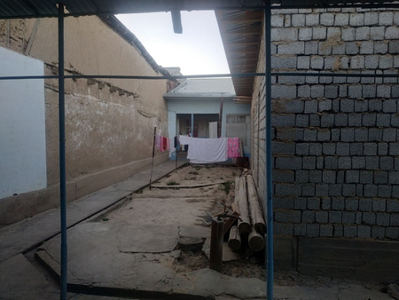Uy sotiladi Oq tunka masjidda