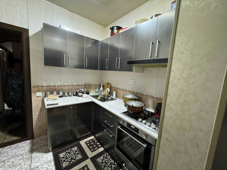 Продажа 4х комнатной квартиры в Мирзо Улугбекском районе 
Буз Базар