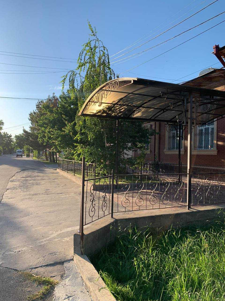 Арендага участок под офис и детский сад!