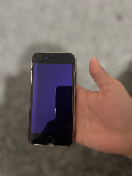 Iphone.      7