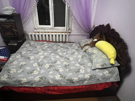 Divan sotiladi yaxshi holatda