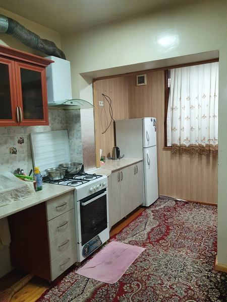 Qoraqamish Tansiqboyev 3. 1-etaj 3 xona. Ibodatli oilaga faqat