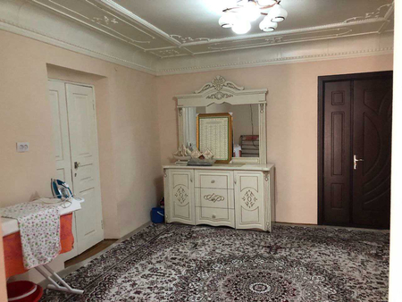 Срочно Учтепа тумани,Гулистон кучасида уй сотилади.