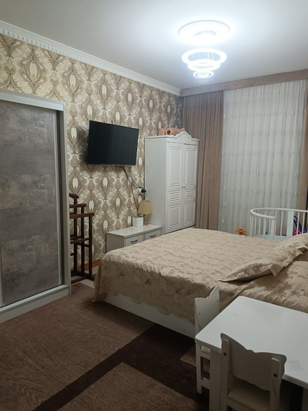 массив МЕДГОРОДОК. Срочно продаётся 3⁴/3/5 пл 70м² балк 2×6 с ремонтом