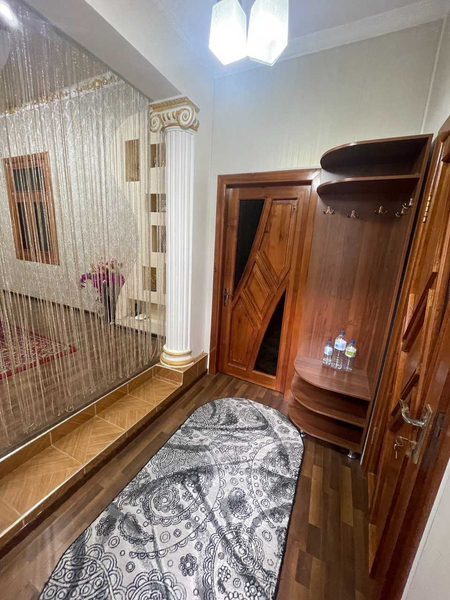 Продаётся дом секционного типа   в центре города  ориентир Зебо