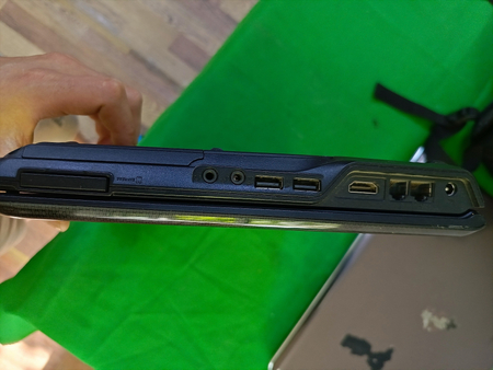 Ноутбук на запчасти HP Pavilion dv7