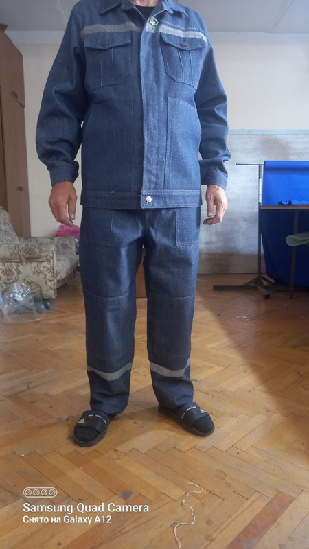 Спецодежда срочно продается