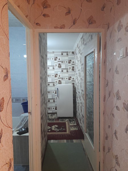 Продаётся квартира однокомнатная на 3 этаже.  Не дорого.