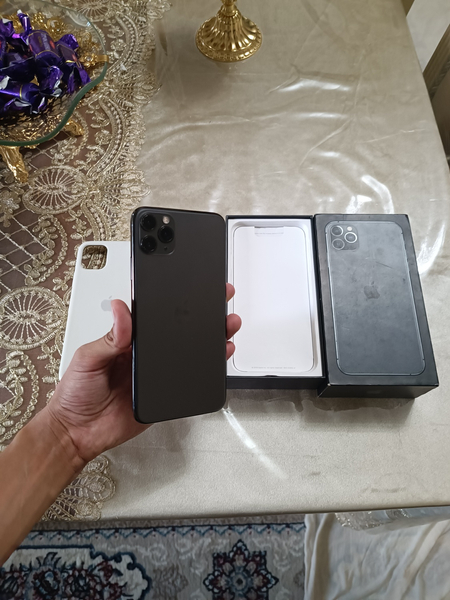 Iphone 11 Pro max LL/A ideal ochilmagan