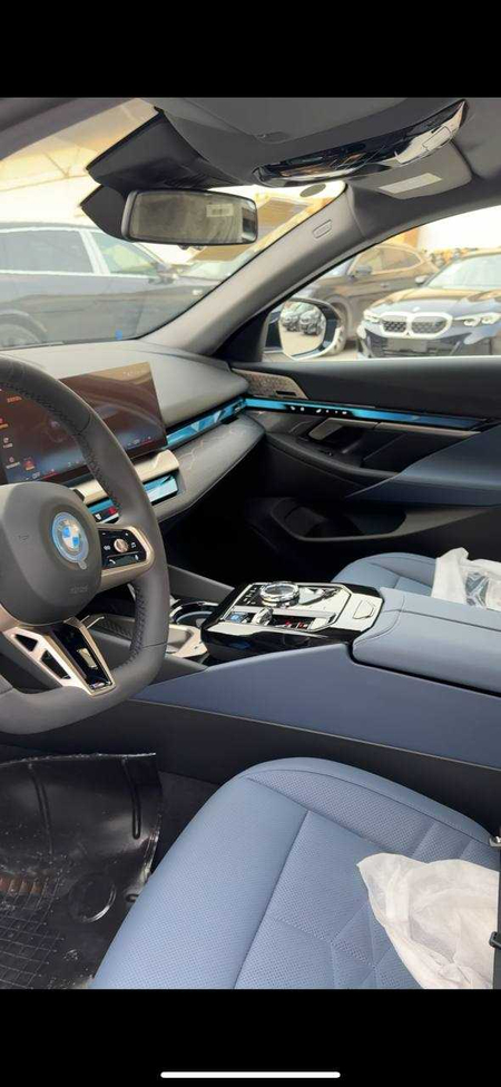 BMW I5 35L FULL 80.000$