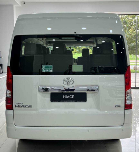 Toyota Hiace Tourister 3.5L 2023 13 местный