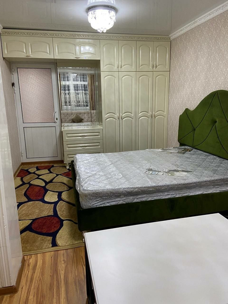 Срочно сотилди 3/3/5 Согдияна Нихол ресторани оркасида