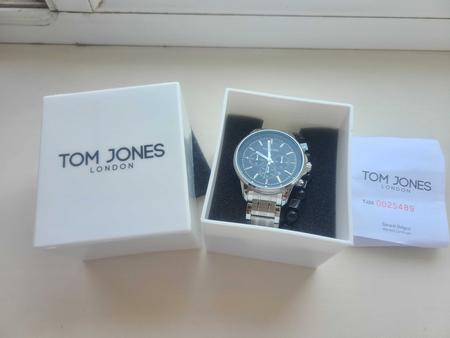 Qo'l soati Tom Jones Yangi / Hаручные часы Tom Jones