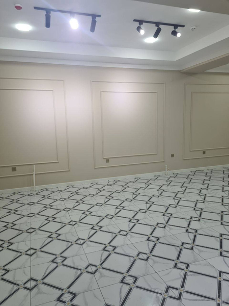 Продаётся офис 55м² ул.Бабура 2 этаж ор-р центр.вход в парк Бабура
