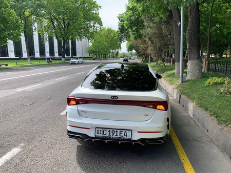 Kia k5 в идеальном состоянии
