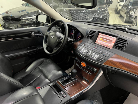 Infiniti M35 2008