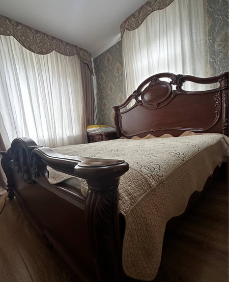 Продается комплект спального мебеля Китай