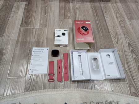 Продаётся как новый Fitbit Versa 4(Google), срочно!