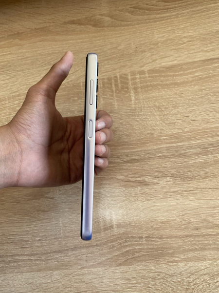 Samsung A14 yangi tutilmagan 128gb telafon tutkan odam Mazza qip tutad