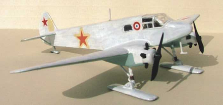 Сборная модель самолета Як-6М (Амодел, 1/72)