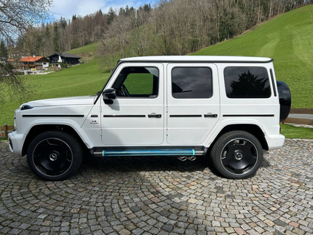 Продается Mercedes Benz G63 AMG