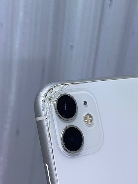 Iphone 11 с гарантией Iphone 11 64 gb ochlmagan