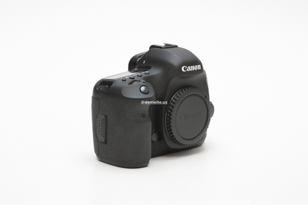 Canon EOS 5D Mark 3 body