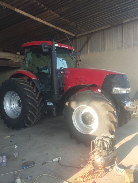 Case IH puma 210