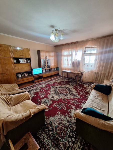 Беруни Б-1 продаётся квартира 3/9/9 Метро Тинчлик