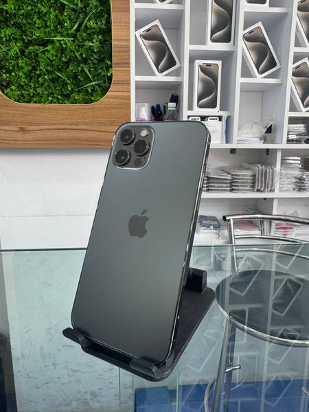 Iphone 12pro ideal xolatda