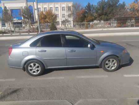 Lacetti  автомашинаси  срочно сотилади
