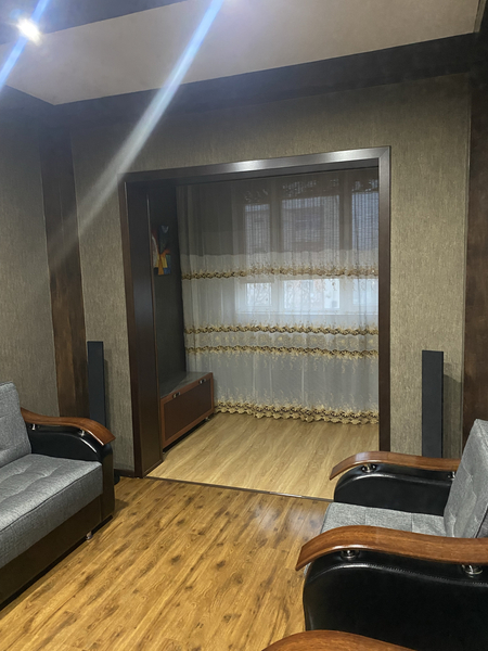 Продается 2х комнатная А. Джомий