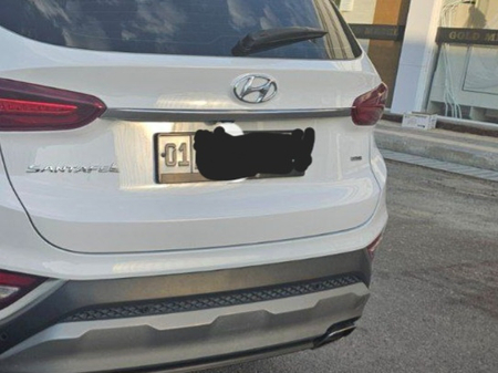 Sro'chna Hyundai santafe 2020yil prestij full 98000km pro'beg 7 mesta