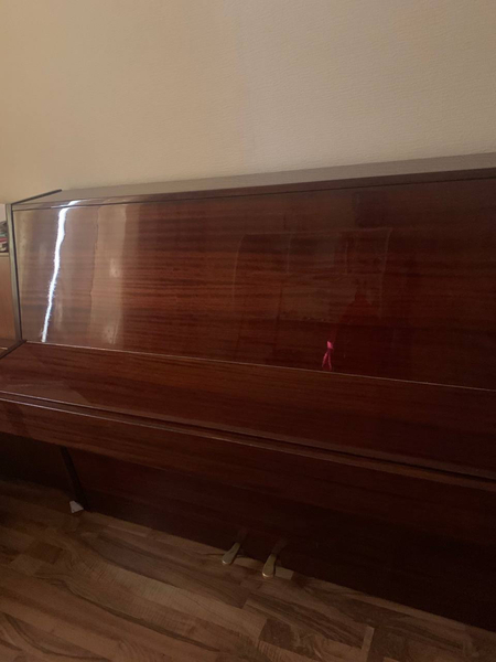 Продается пианино