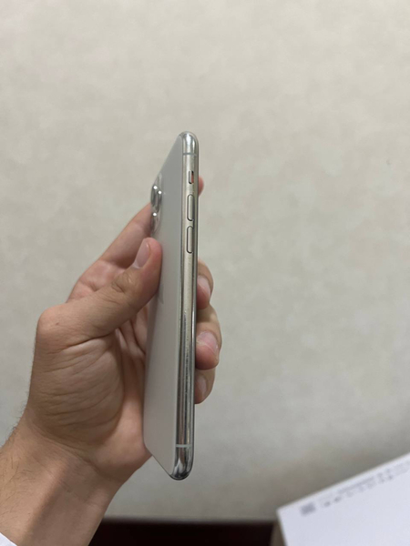 iPhone 11pro СОТИЛАДИ!!