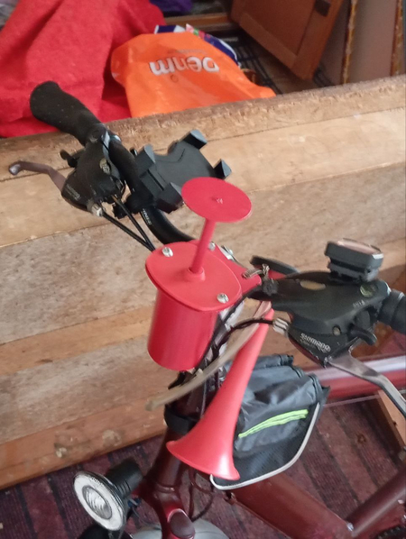 Velosiped, germaniski amartiztorli