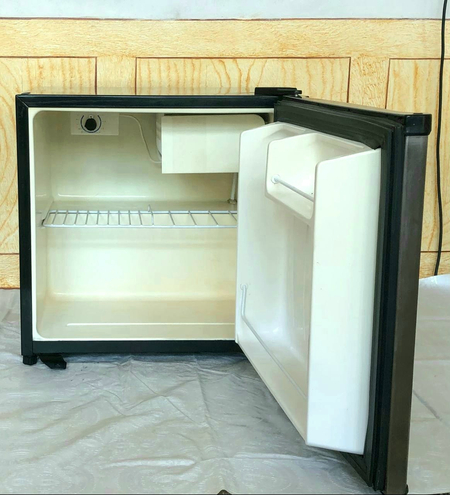 Мини холодильник бар Midea