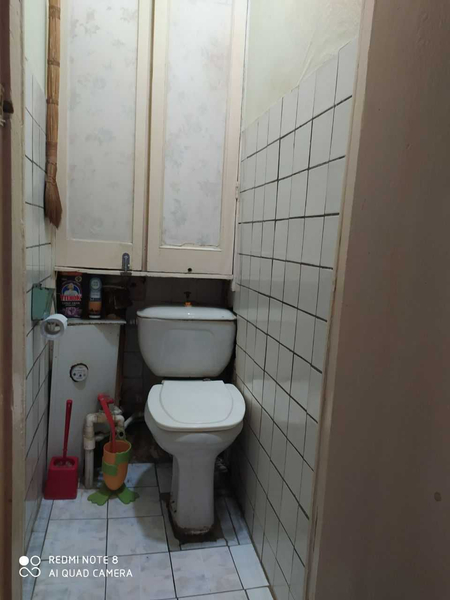 Продам 4-х комнатную рядом с метро Буюк ипак йули (М-Улугбекский р.)
