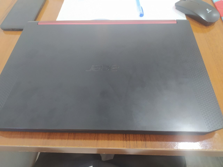 Acer Nitro 5 GAMING  sotiladi kafolat bilan