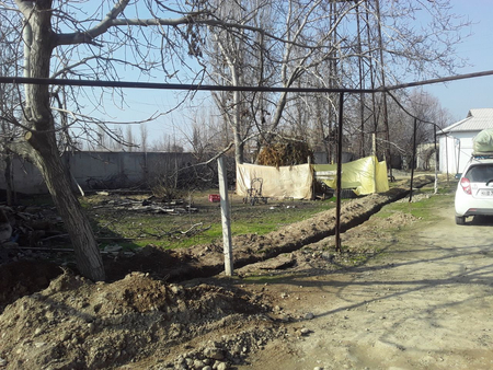 Uy sotiladi (Продается дом)