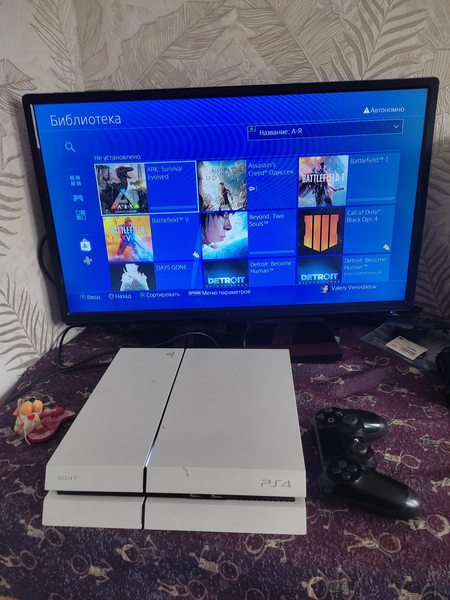 PlayStation4 fat 500gb 11.02 официальный +50 купленый игры