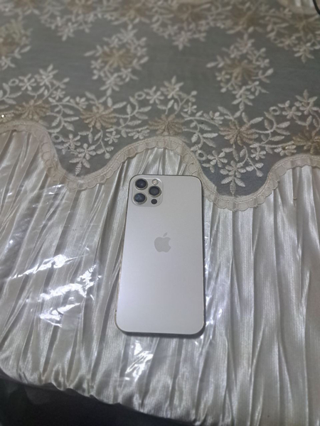 Iphon 12pro garantiya