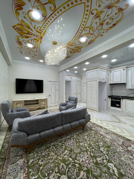 Tashkent city Boulevard 1100y.e