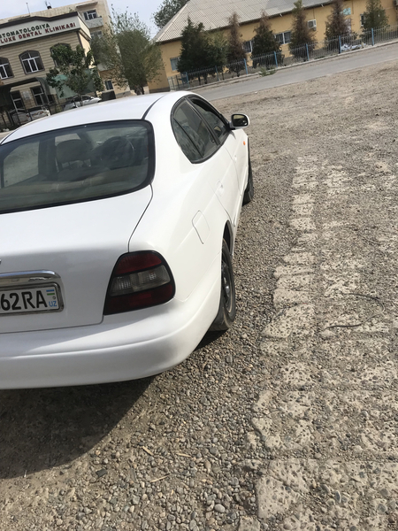 Leganza 1997 metan 174 200 prabek