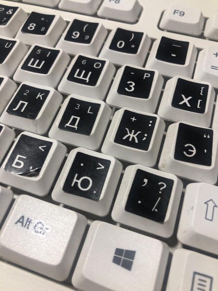 Iphone x продаю срочно
