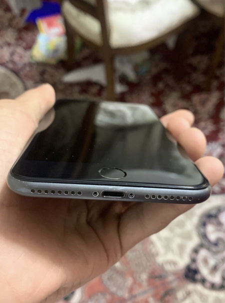 Iphone 8 plus xama joyi radnoy