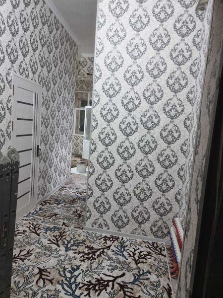 2 xonali 2 etajda joylashgan jixozlangan kvartira ijaraga beriladi
