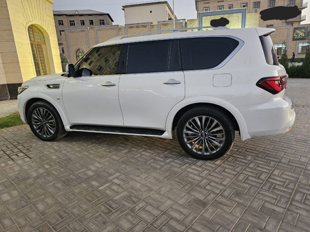 Infinity QX80 ideal xolati