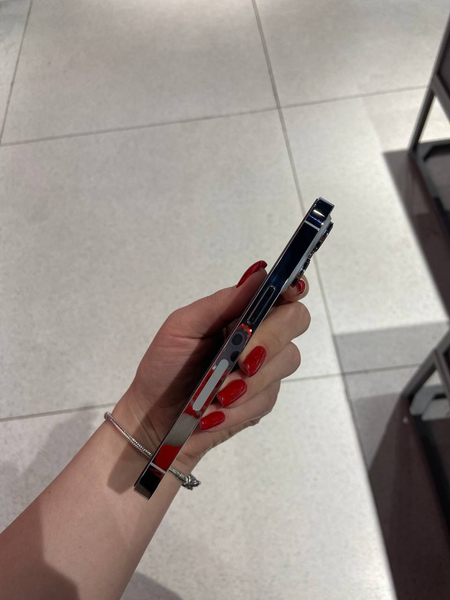 Продаётся IPhone 14pro 128гб состояние идеал
