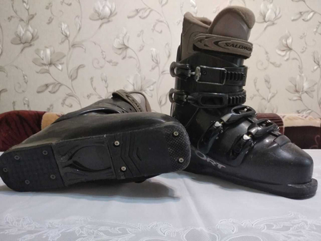 ботинки лыжные Salomon б\у 26-26,5